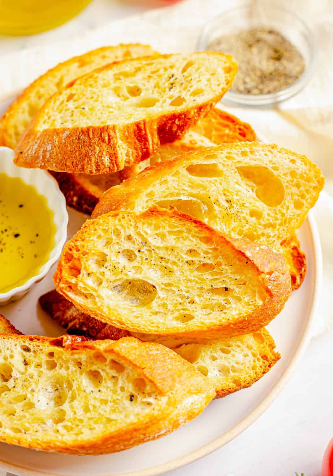 How to Make Crostini (Easy Recipe!)