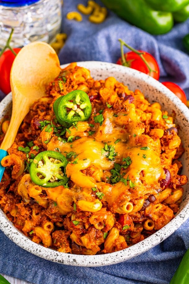 Easy Homemade Chili Mac and Cheese Recipe