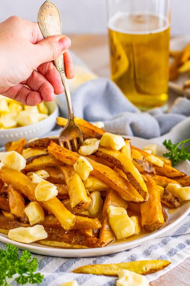 Homemade Gravy & Fries Poutine Recipe
