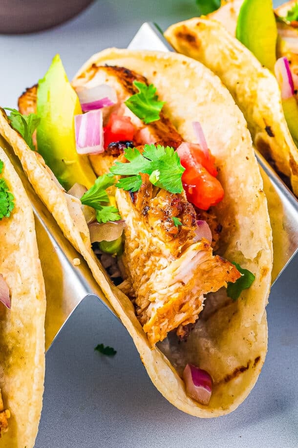 The BEST Grilled Chicken Tacos Recipe