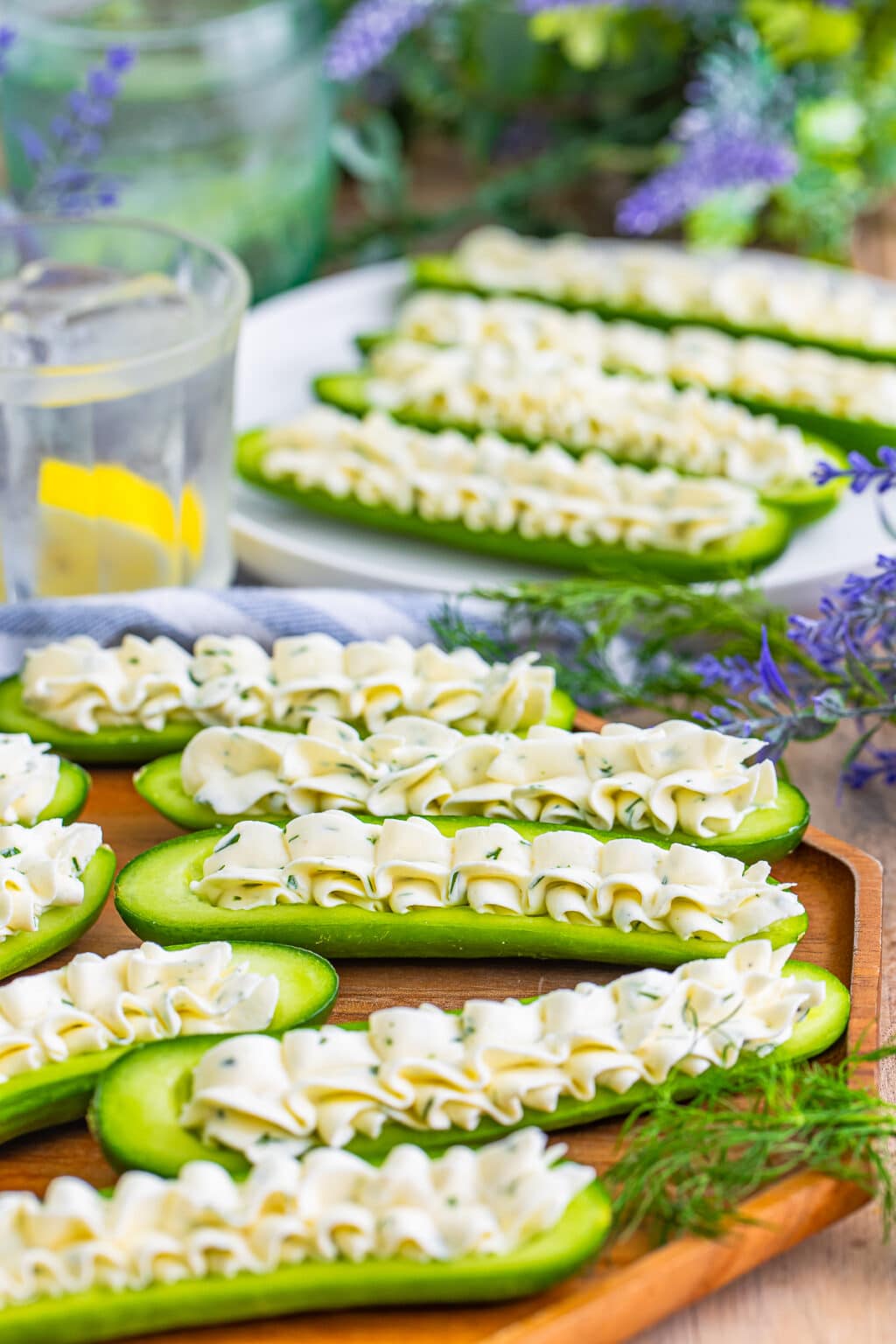 Easy Dill Cream Cheese Cucumber Boats
