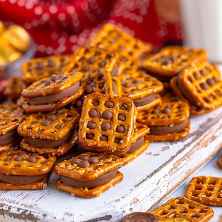 Easy 2 Ingredient Rolo Pretzel Recipe
