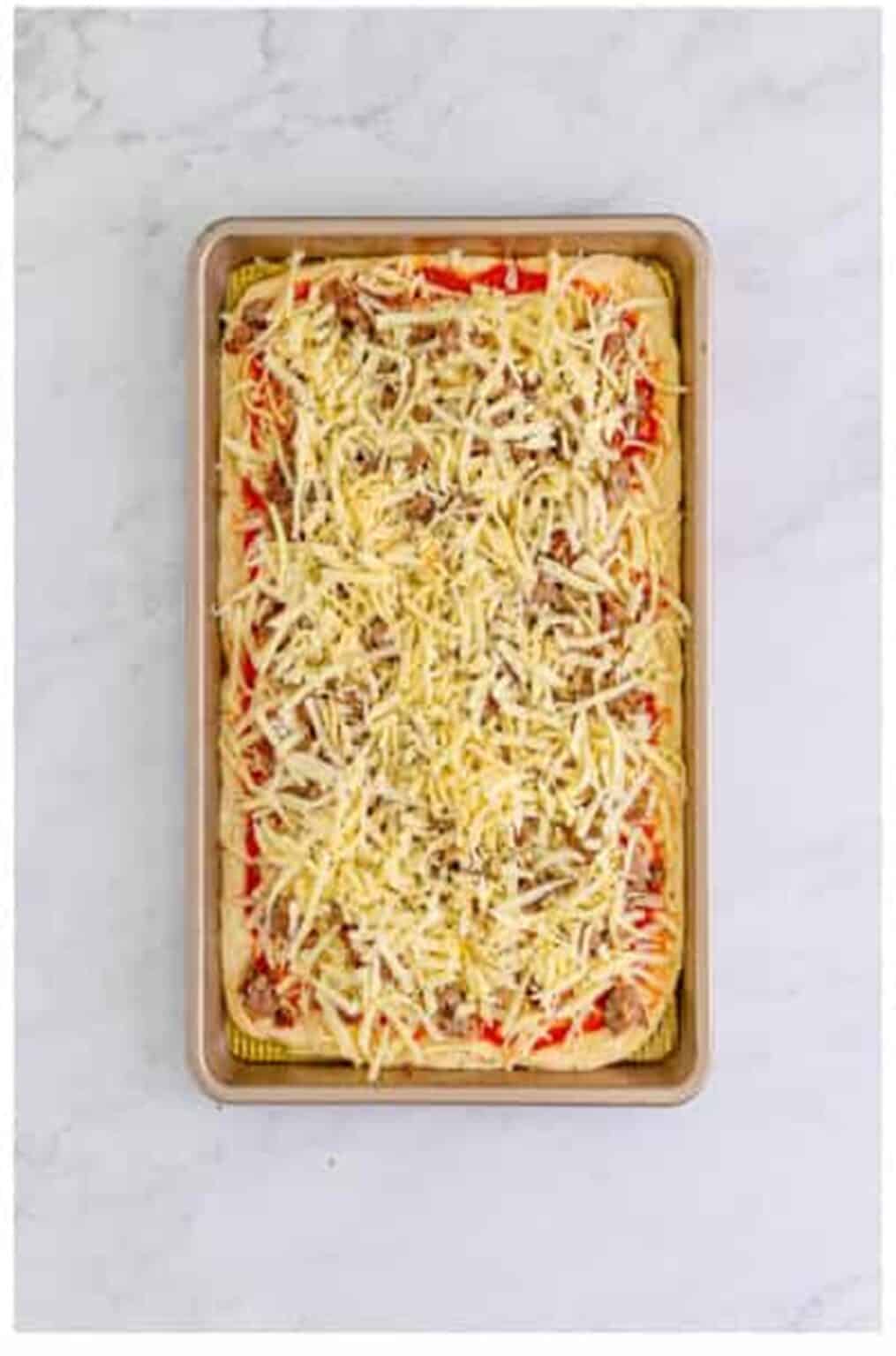 The Best Sheet Pan Pizza Recipe (Family Dinner Pizza Night) - This ...